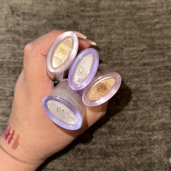 Girabella | Makeup | Hello Kitty Fairy Powder Body Brightens Makeup ...